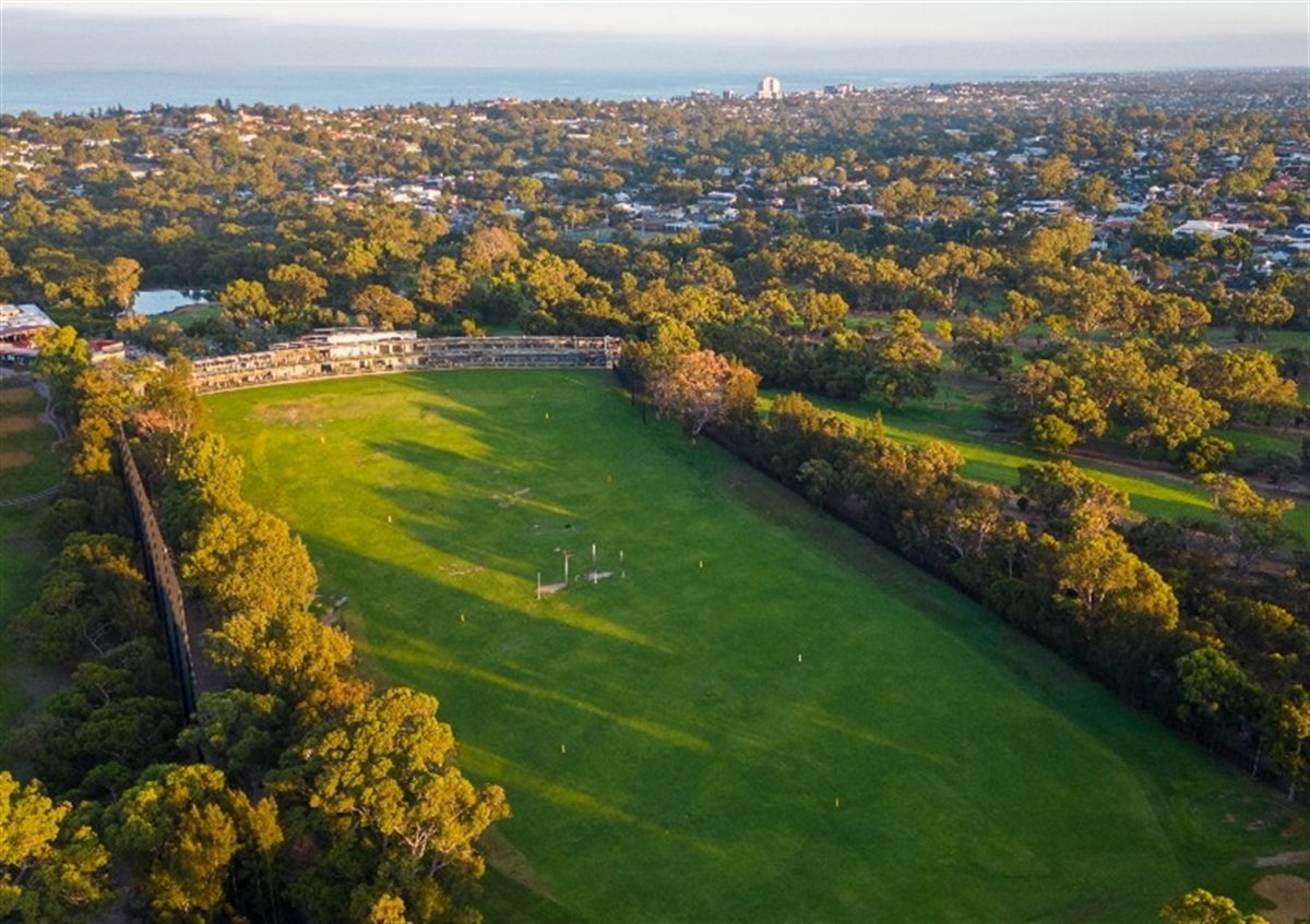 Wembley Golf Course | Driving Range Safety Fencing