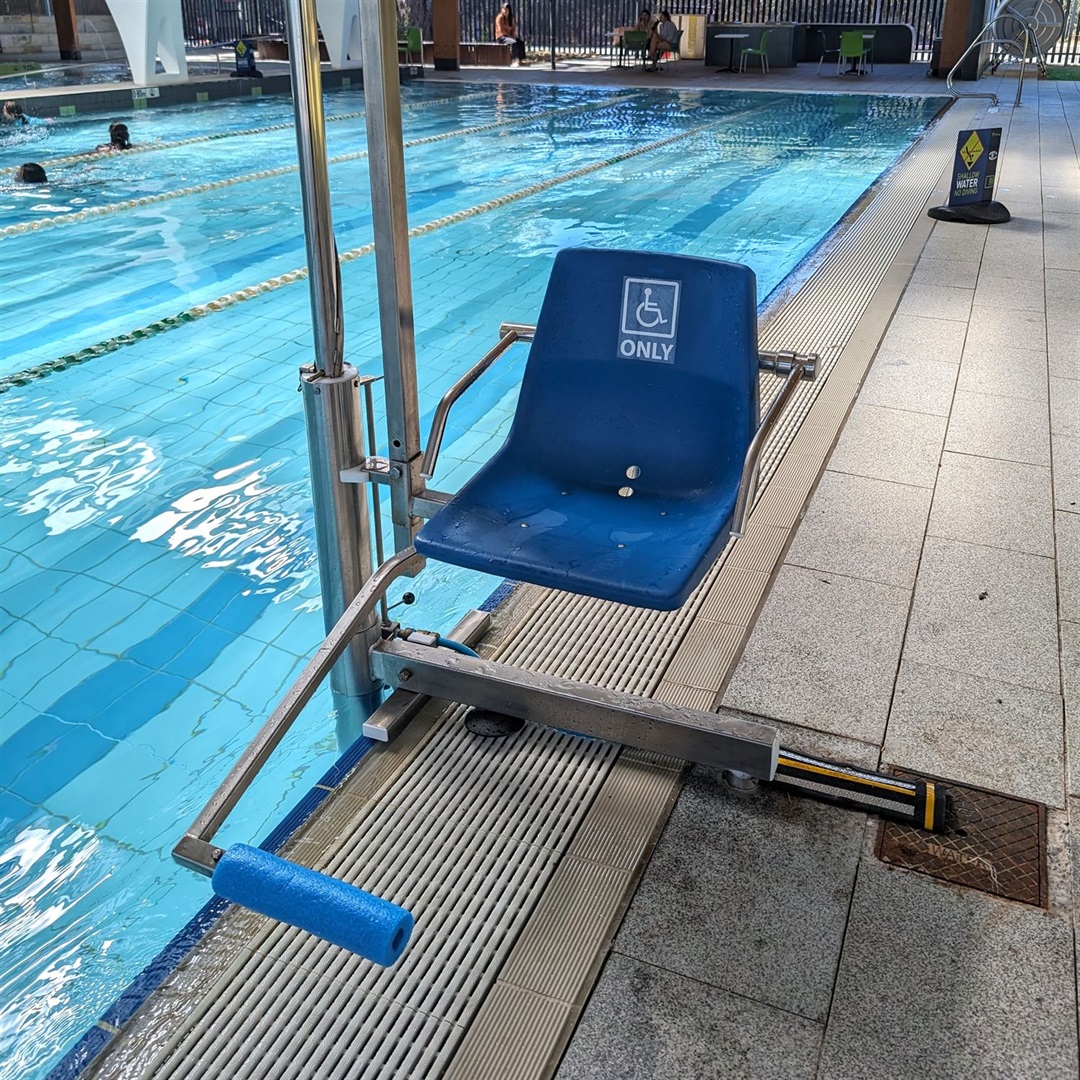 Bold Park Aquatic Adds Portable Pool Hoist for Enhanced Accessibility